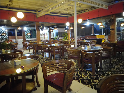 Yen's Delight Cafe & Resto - Samarinda, Indonesia | Menu & Reviews ...