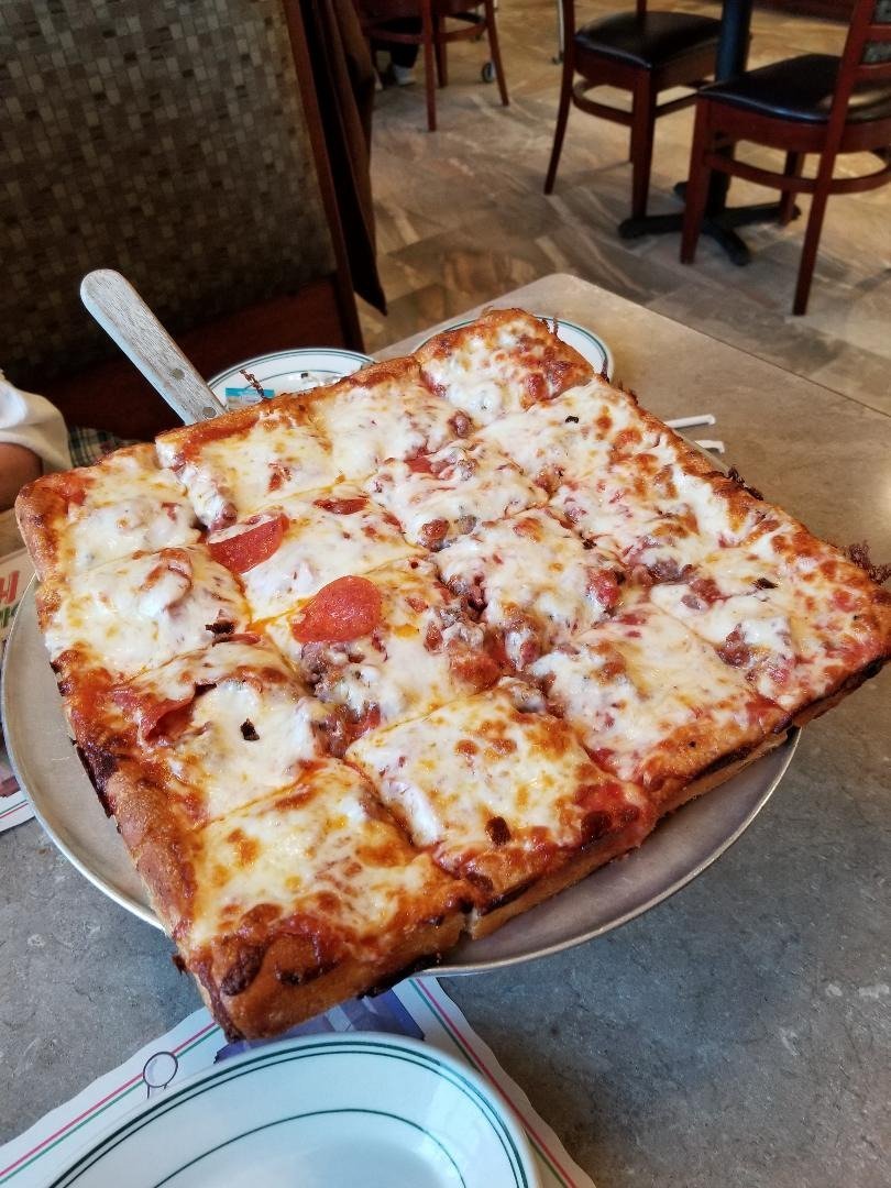 Guido Pizza Haven & Restaurant - Chesterland, OH | Menu & Reviews ...