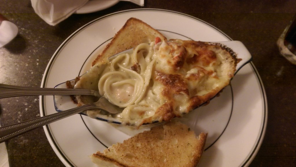 Luigis Pizza & Steak House - Taber, Canada | Menu & Reviews | Foodeist