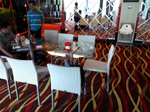 Yen's Delight Cafe & Resto - Samarinda, Indonesia | Menu & Reviews ...