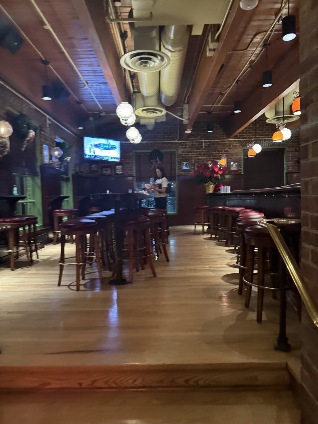Mike's American Grill, Springfield | Menu, Photos & Prices | Foodeist