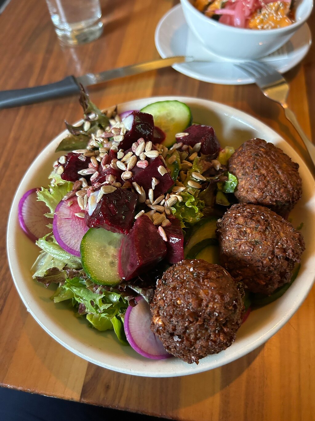 Doc Ponds, Stowe | Menu, Photos & Prices | Foodeist