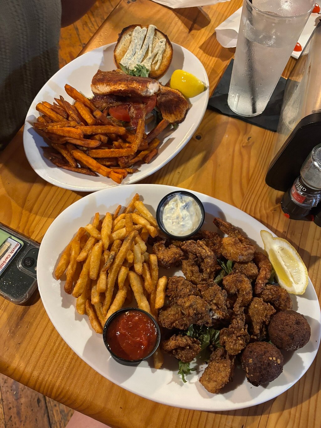 Down Under Restaurant - Fernandina Beach, FL | Menu & Reviews | Foodeist